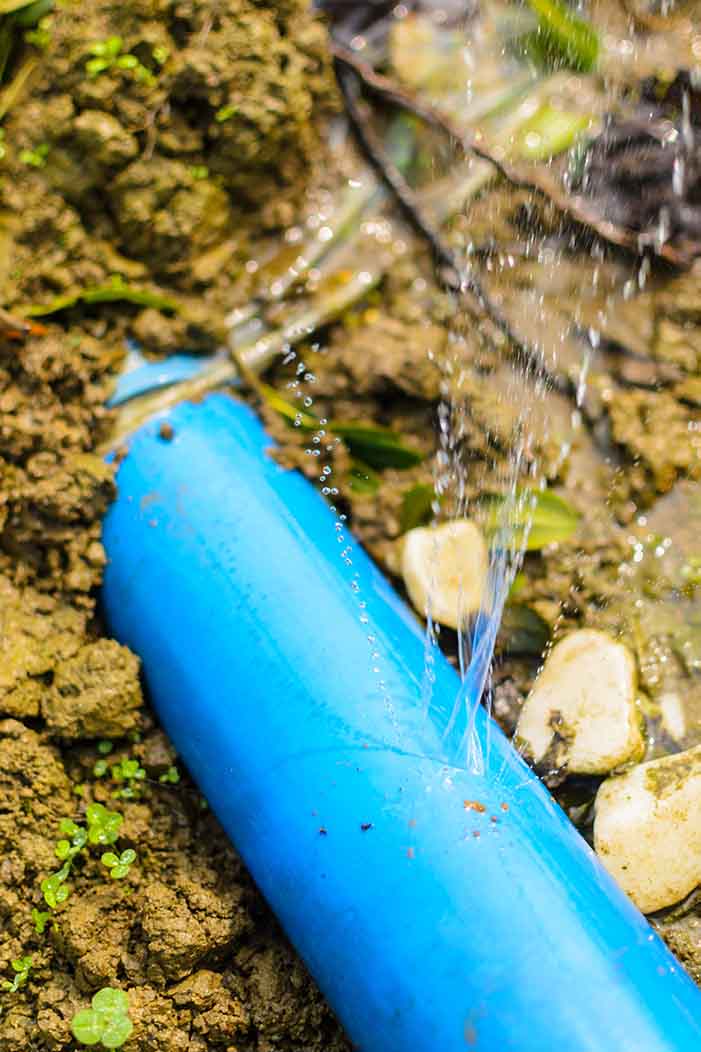 Common Issues With Cast Iron Pipes -SLB Pipe Solutions